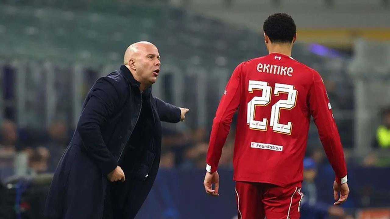 Hugo Ekitike Alami Cedera Hamstring, Liverpool Cemas Jelang Laga ...